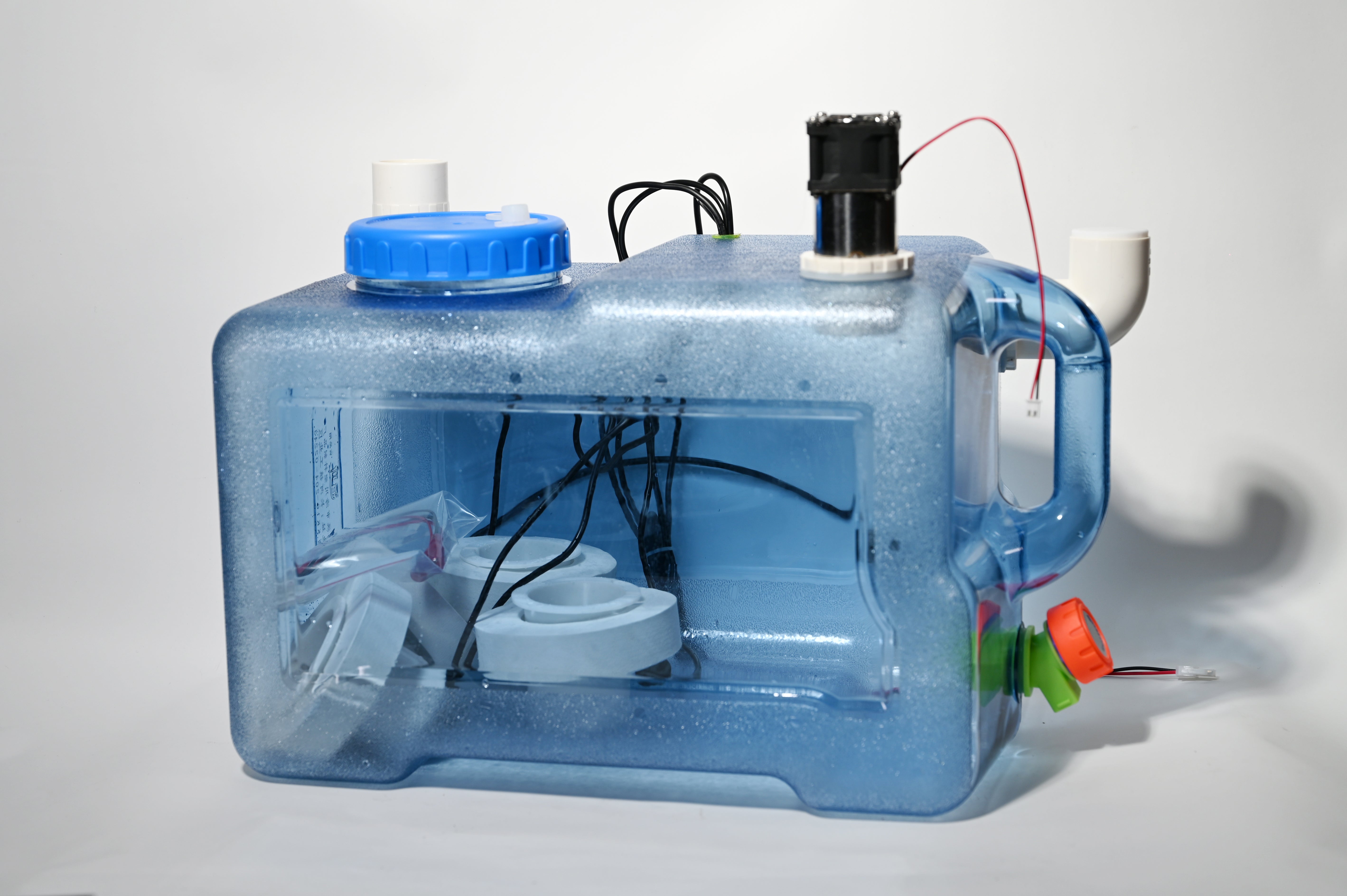 Fresh water tank for candy floss machine – CANDYCUBE